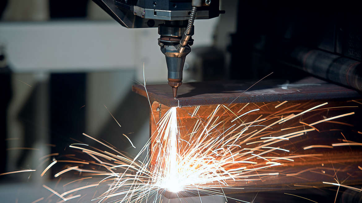 Taglio laser tubi, travi e lamiere | CMM Taglio Laser